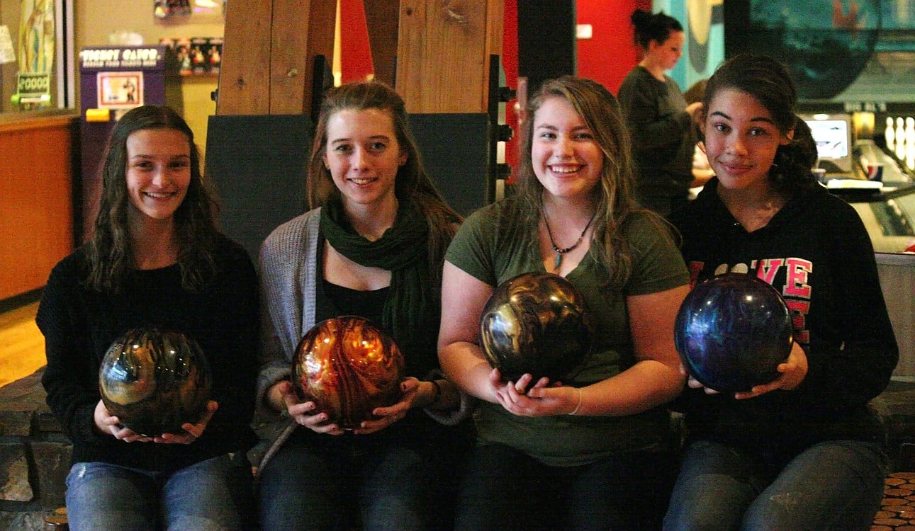 More Papermakers are crowding the bowling alleys - Camas-Washougal Post ...