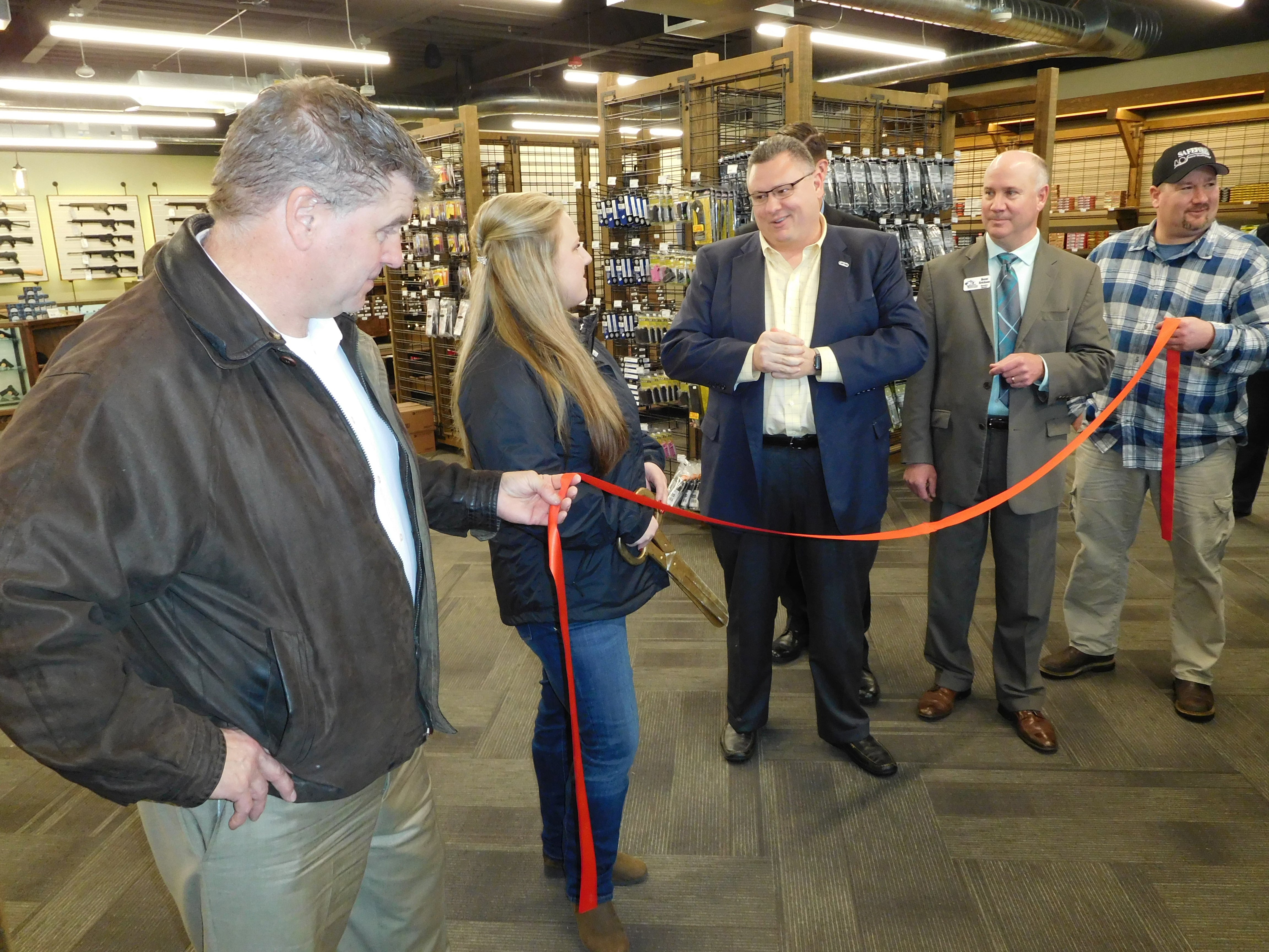 Indoor shooting range opens in Camas - Camas-Washougal Post-Record